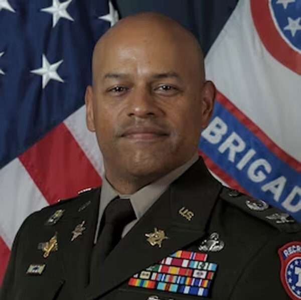 Briefing by COL Xavier Colon, the 5th Recruiting Brigade Commander